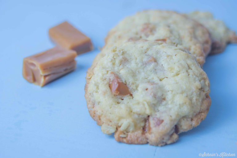 Knusprige Karamell-Cookies mit Haferflocken - Schnin's Kitchen